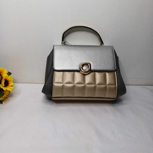 Elegant Quilted Satchel – suiteblanc